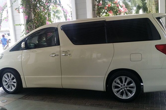 Runaway Bay Airport Transfer - FAQ