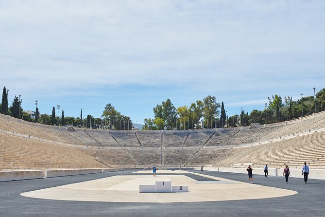 Running Through the History of Athens with Personal Trainer - The Experience’s Practicalities