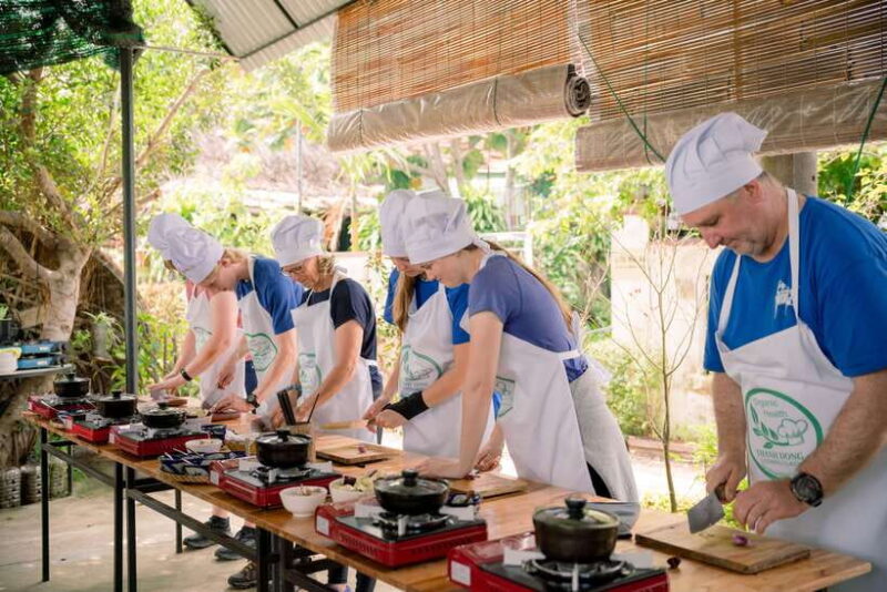 Rural Cycle, Market Tour, Basket Boat & Organic Farm Cooking - Key Points