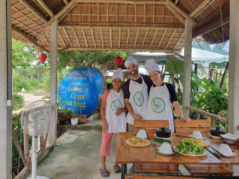 Rural Cycle, Market Tour, Basket Boat & Organic Farm Cooking - Who Will Love This Tour?