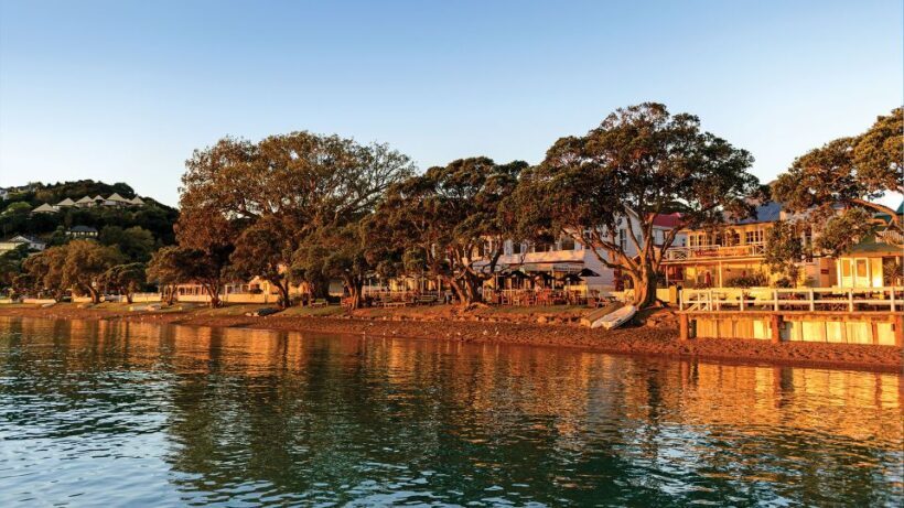 Russell: 1-Hour Sightseeing Tour by Coach & Long Beach - A Detailed Look at the Tour Experience