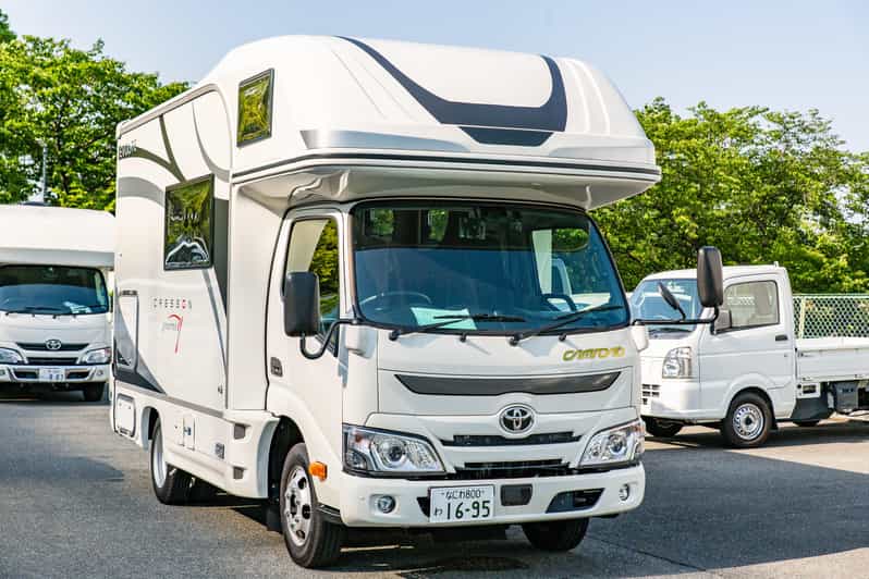 RV Rental - Features and Amenities