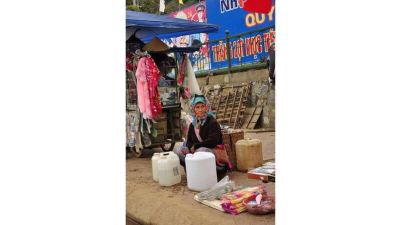 Sa Pa: Sunday Bac Ha Market Group Tour - Practical Considerations