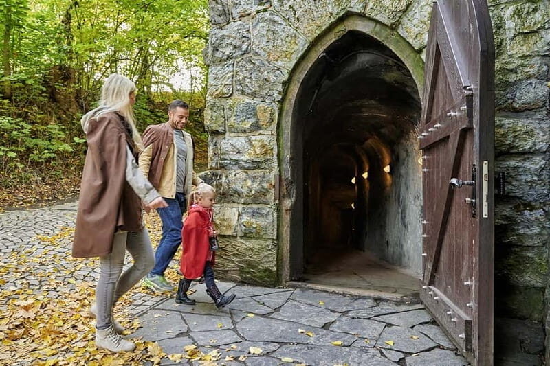 Saalfeld: Ein Familientag voll Abenteuer und Magie - Key Points