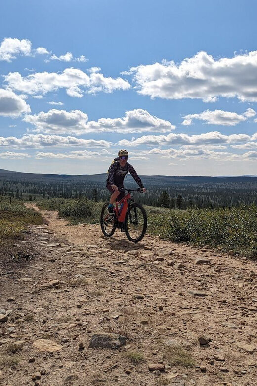 Saariselkä: Flow trails and Rock Gardens Mountain Bike Tour - What to Expect from the Tour