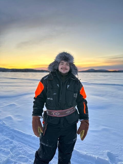 Saariselkä: Ice Fishing Tour to Lake Inari, reindeers& lunch - Who Would Enjoy This Tour?