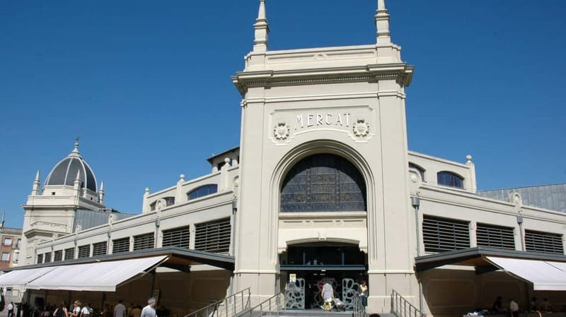 Sabadell: History & Legends Comedy Tour - Exploring Sabadell with a Comedic Twist