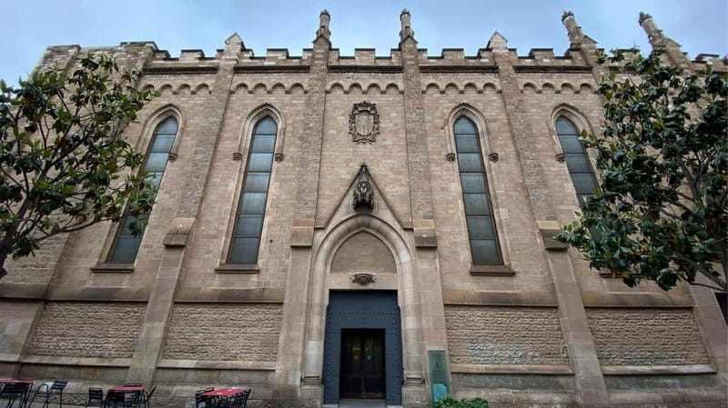 Sabadell: History & Legends Comedy Tour - Authenticity and Unique Experiences