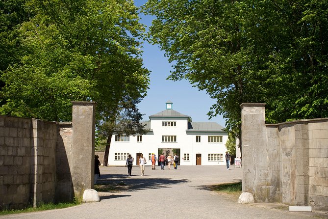 Sachsenhausen Concentration Camp Bus Tour in English From Berlin - Accessibility and Considerations
