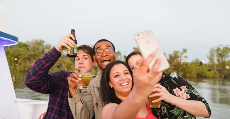 Sacramento: City Cruises Rock The Yacht River Cruise - FAQ