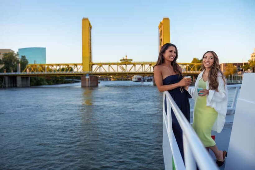 Sacramento: City Cruises Sights and Sips Cruise - Key Points