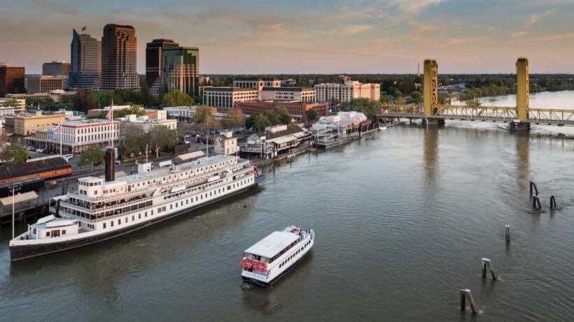 Sacramento: City Cruises Sights and Sips Cruise - The Sum Up