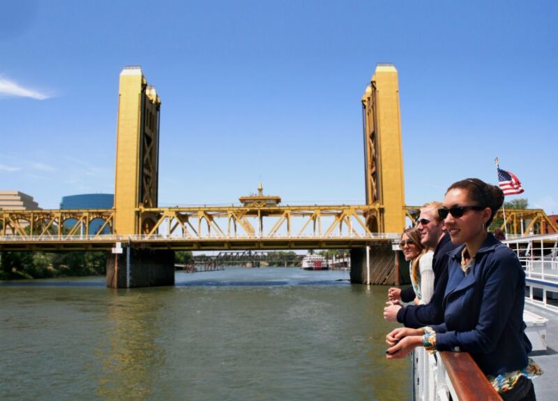 Sacramento: City Cruises Sights and Sips Cruise - Key Points