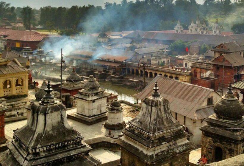 Sacred Pashupatinath: Aarati,Cremation Rites & Boudha Stupa - Introduction: A Spiritual Journey in Kathmandu
