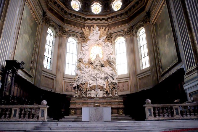 Sacred traditions. The miracle of San Gennaro & Santa Patrizia - What We Loved and Considered