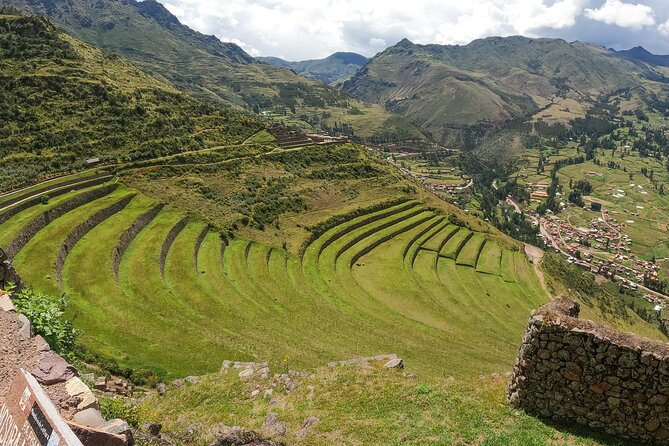 Sacred Valley and Machu Picchu 2-Day Tour From Cusco - Guided Tours and Experiences
