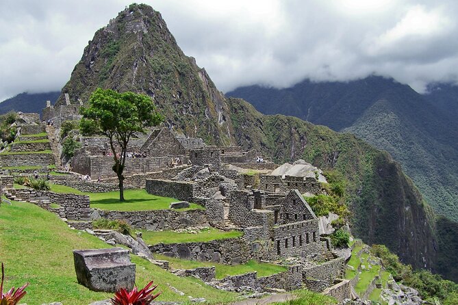 Sacred Valley & Machu Picchu 2-Day Tour by Train – From Cusco - Meeting and Pickup Information