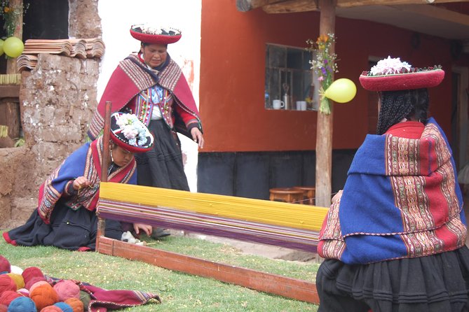 Sacred Valley Private Tour: Chinchero, Ollantaytambo and Pisaq - Chincheros: Textile Demonstrations
