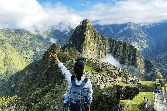 Sacred Valley Tour to Machu Picchu 2D-1N - Inclusions