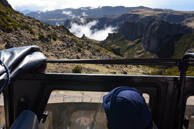 Safari 4x4 Pico Arieiro Santana in Small Group FlowerEAST - Tour Conditions and Requirements