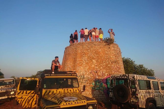 Safari & Boat Tour - Mountains & Dolphins - Health and Safety Considerations