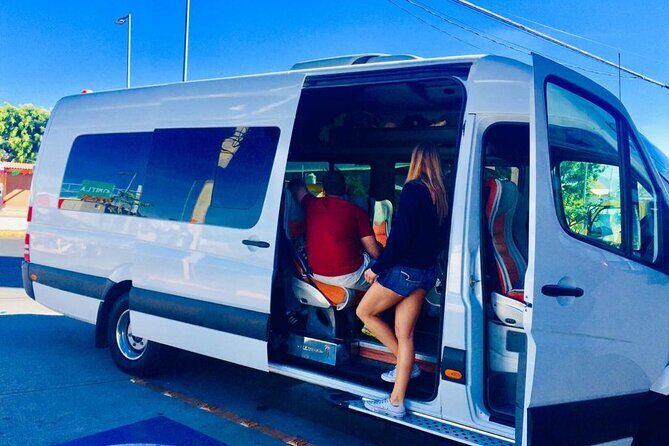 Safe transfer, City of Oaxaca to the airport - Key Points