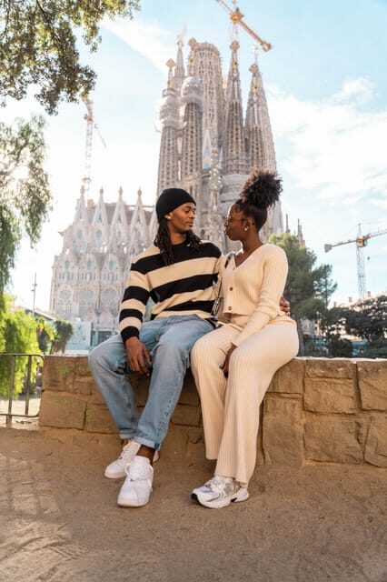 Sagrada Familia: Digital and printed photos - An In-Depth Look at the Experience