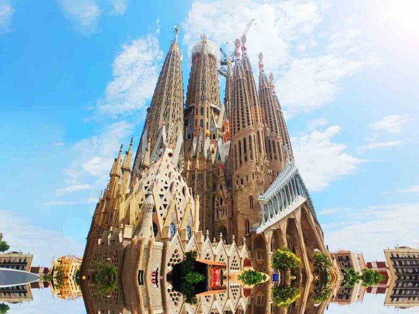 Sagrada Familia Guided Tour with Skip-the-Line Entry Ticket - Authentic Experiences and Perspectives from Reviewers