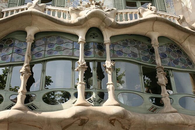 Sagrada Familia Private Tour - Unlock the Mysteries of Gaudi - Uncovering the Unfinished Legacy of Gaudi