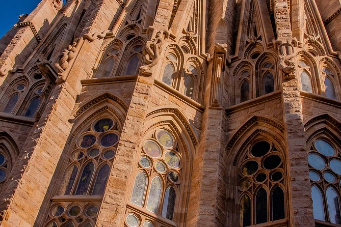 Sagrada Familia Tour Review: A Must-See Experience - Panoramic Views From the Towers