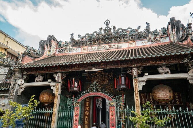 Sai Gon City Full Day Tour - Wrapping Up: Return to Saigon