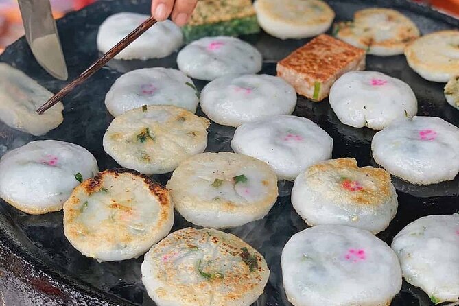 Saigon City One Day Discover By Cyclo Ride Private Tour With Guide - An In-Depth Look at the Tour Experience