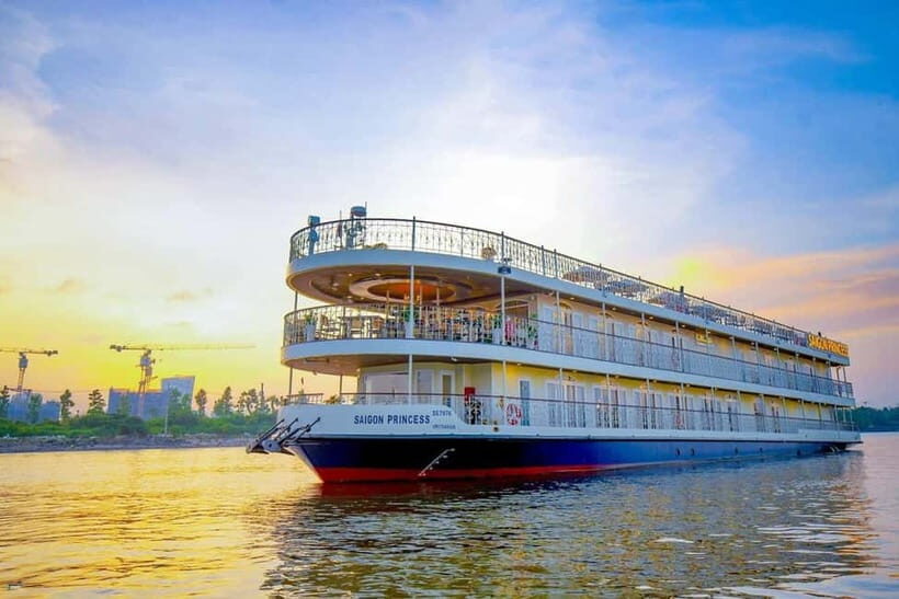 Saigon Dinner On Cruise Tour - FAQ