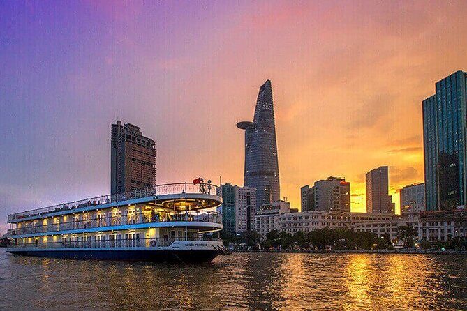 Saigon Dinner on Indochina Junk/ Ben Nghe Cruise Ho Chi Minh City - How the Experience Plays Out in Real Life