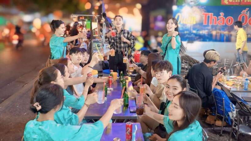 Saigon: Michelin Guide Food Tour with Ao Dai Female Riders - FAQ