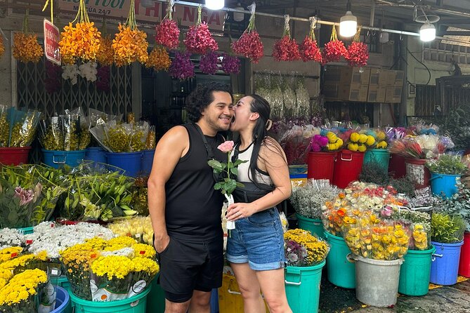 Saigon Private/Small Group Walking Food Tour with 13 Tastings - Key Points