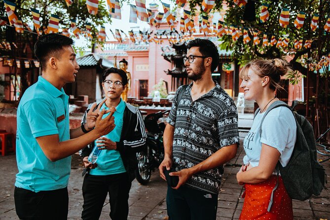 Saigon Sightseeing & Street Food Tour By scooter with Student - The Sum Up