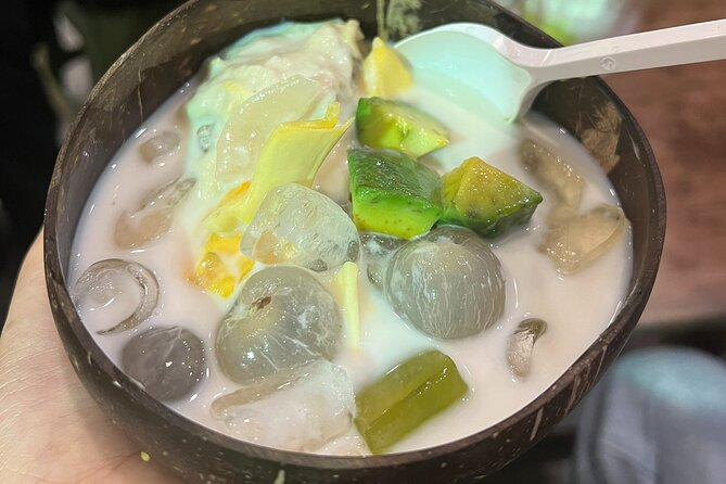 Saigon Street Food By Night - Foodie City Private Tour With Local Guide - Who Will Love This Tour?