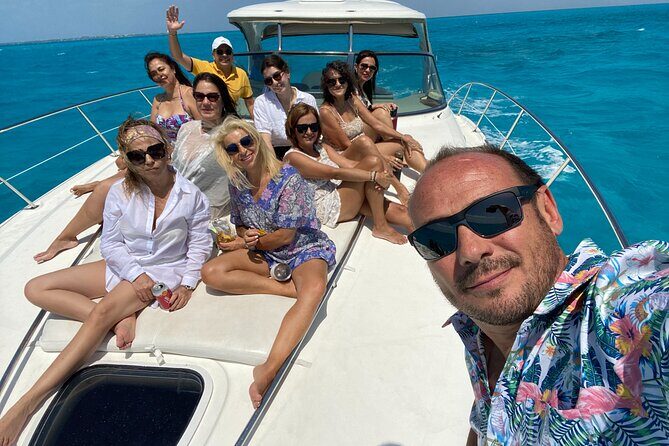 Sail from Cancun by private yacht and visit Playa Norte - Experiencing the Cancun Yacht Tour: What You Can Expect