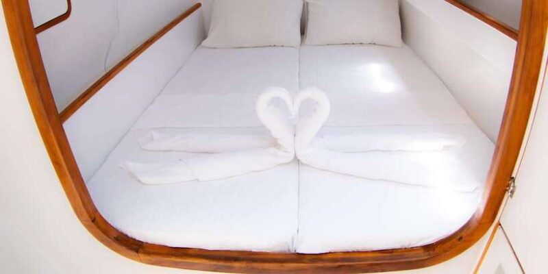 Sail Lanka Charter - Overnight Cruise In Trincomalee - The Balance of Pros and Cons