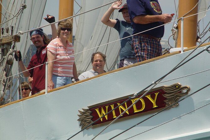 Sail on Tall Ship Windy, join us for our "Chicago Skyline Sail" - Key Points