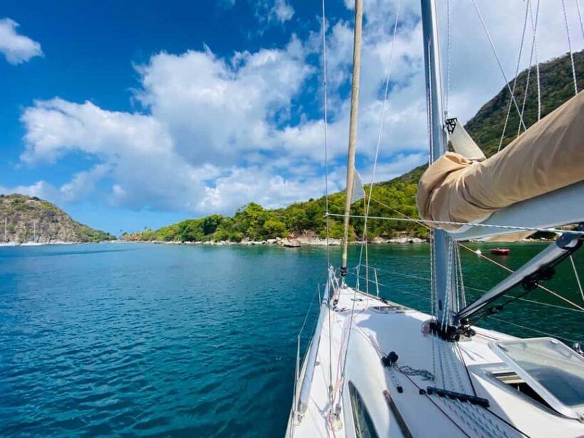 Sailing and Snorkeling Day Tour to Les Saintes - Key Points