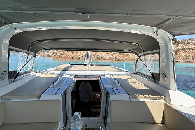 Sailing Boat Tour in the La Maddalena Archipelago - Meeting the Tour Operator