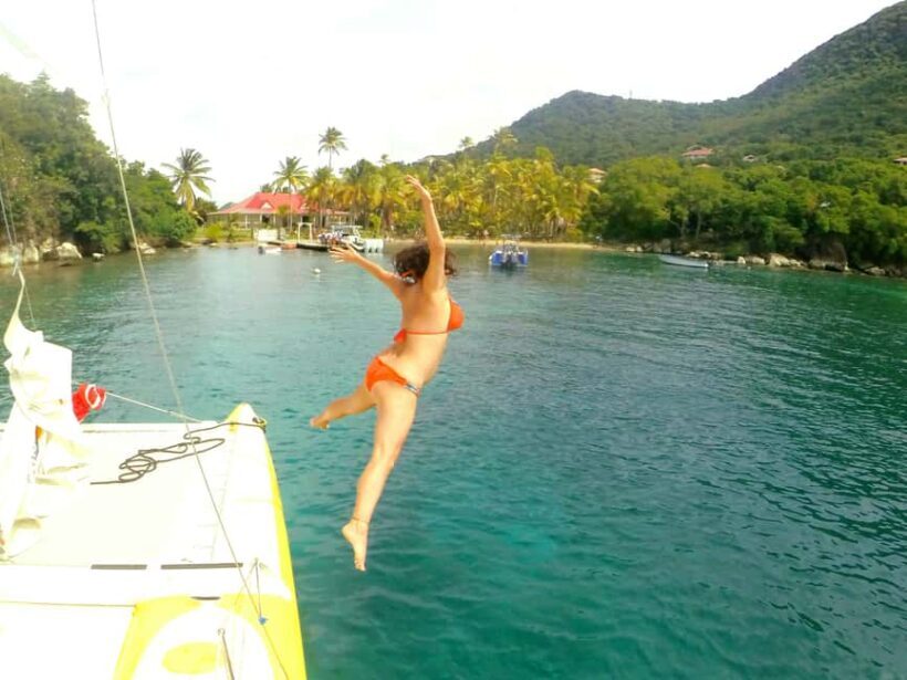 Sailing catamaran in La Baie des Saintes - Discovering La Baie des Saintes on a Sailboat