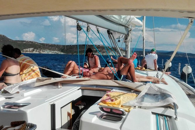 Sailing Day Trip - Exploring the Pristine Coastline