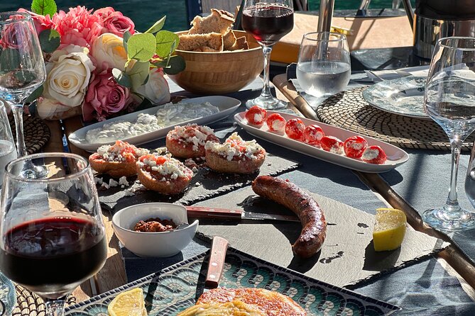 Sailing & Gastronomy in Athens - 10 Dishes From All Over Greece - Savoring the Flavors of the Aegean