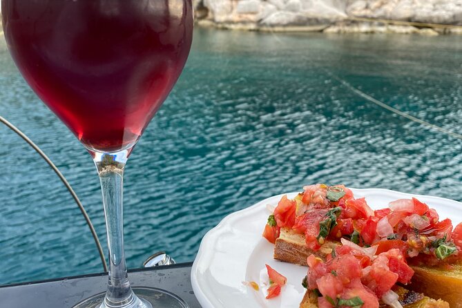 Sailing & Gastronomy in Athens - 10 Dishes From All Over Greece - Harmonizing Flavors on the Open Water