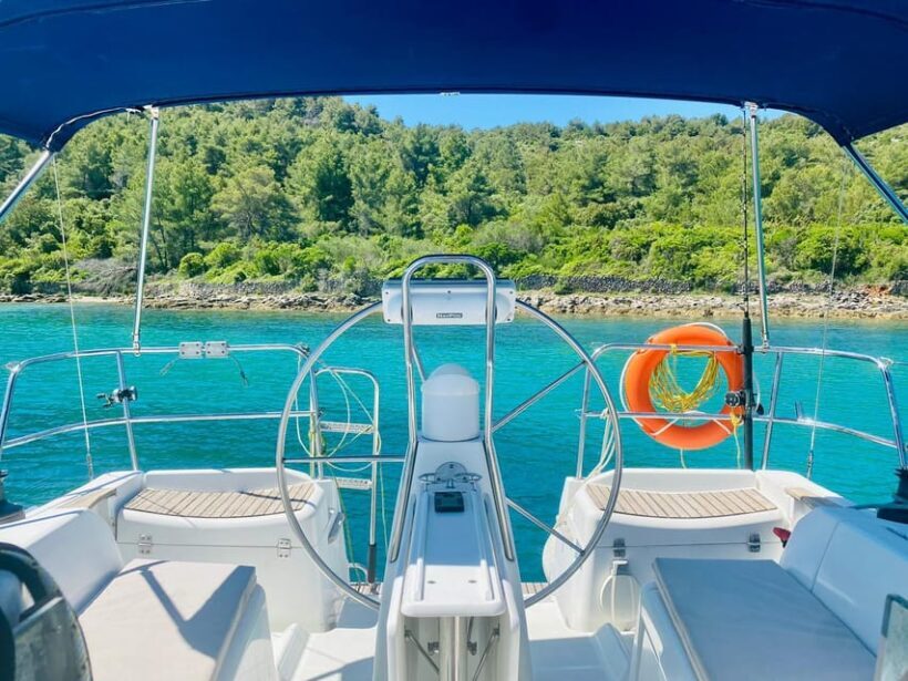 Sailing Island hopping with drinks - Analyzing the Value: Why This Tour Works Well