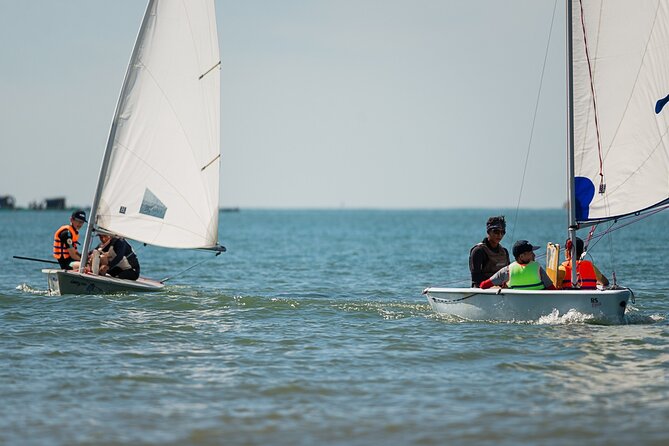 Sailing lessons - The Sum Up: Who Should Consider This Experience?