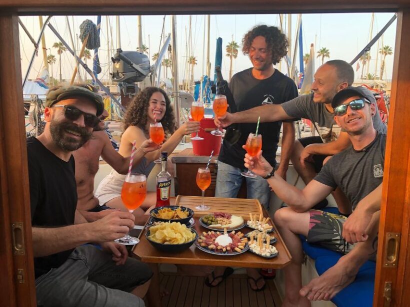 sailing sunset with special aperitif - Key Points